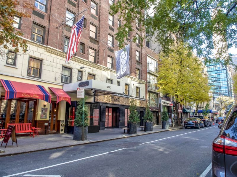 Pod Hotel Review: The Truth About Pod 51 & Pod 39 in New York City