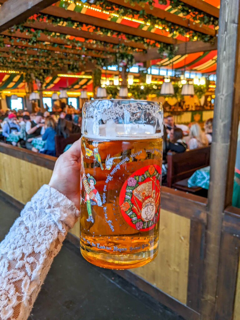 What Not to Do at Oktoberfest: 20 Embarrassing Mistakes to Avoid