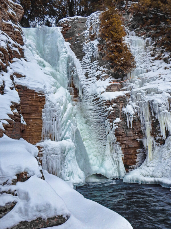 Ice Canyoning in Québec: What It Is & Why You Should Try It