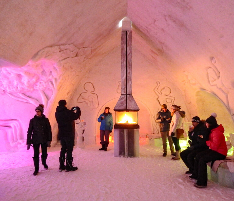 10 Ways You Can Chill Out at the Québec Ice Hotel