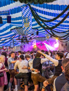Your Quick & Easy Guide to Munich Springfest (Frühlingsfest)